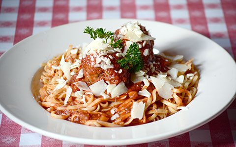 Galena Illinois Italian Restaurant | Vinny Vanucchi's Little Italy